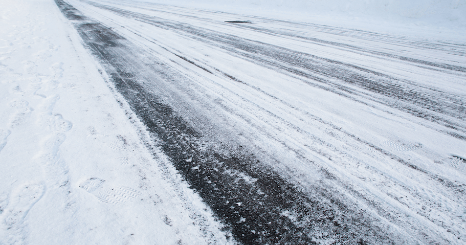 Top 10 Winter Driving Tips | Skipton Self Drive